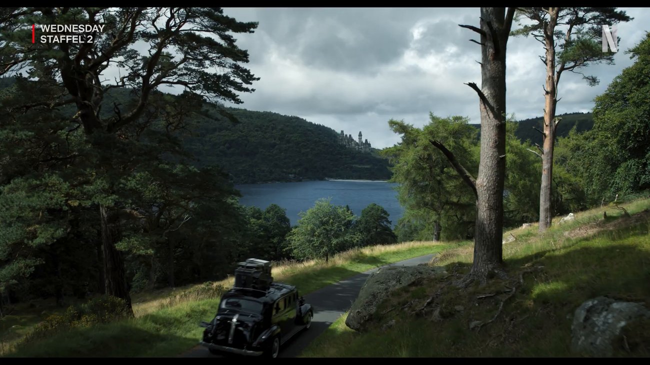 „Wednesday“-Monster kehrt in neuen Netflix-Folgen zurück: Was ist mit ...